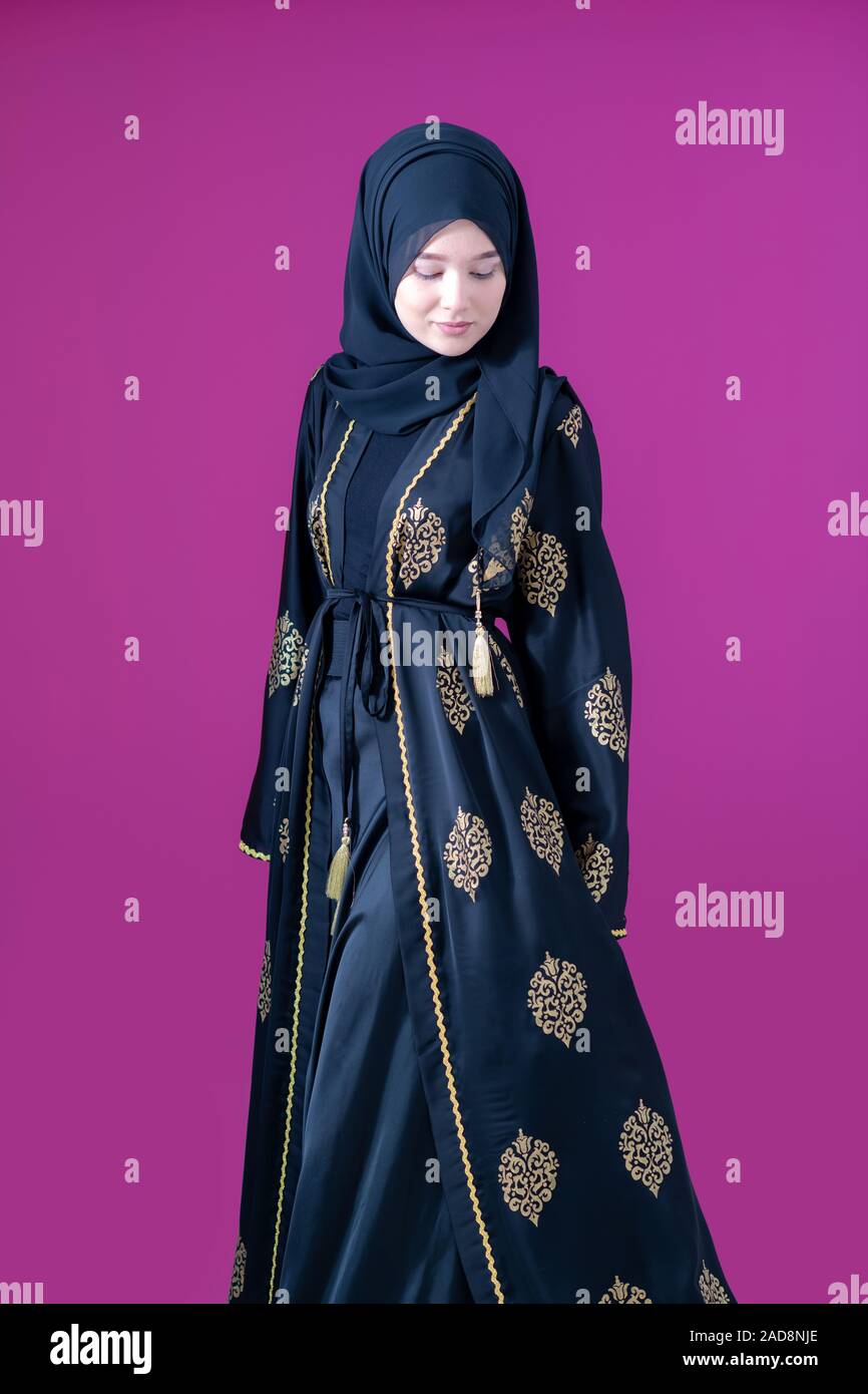 Muslum fashion hi-res stock photography and images - Alamy