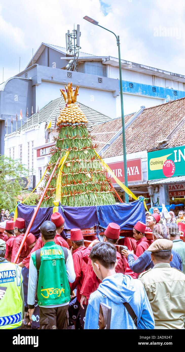 Grebeg hi-res stock photography and images - Alamy