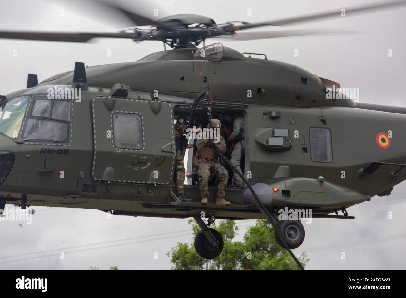 Mobile air operations team hi-res stock photography and images - Alamy