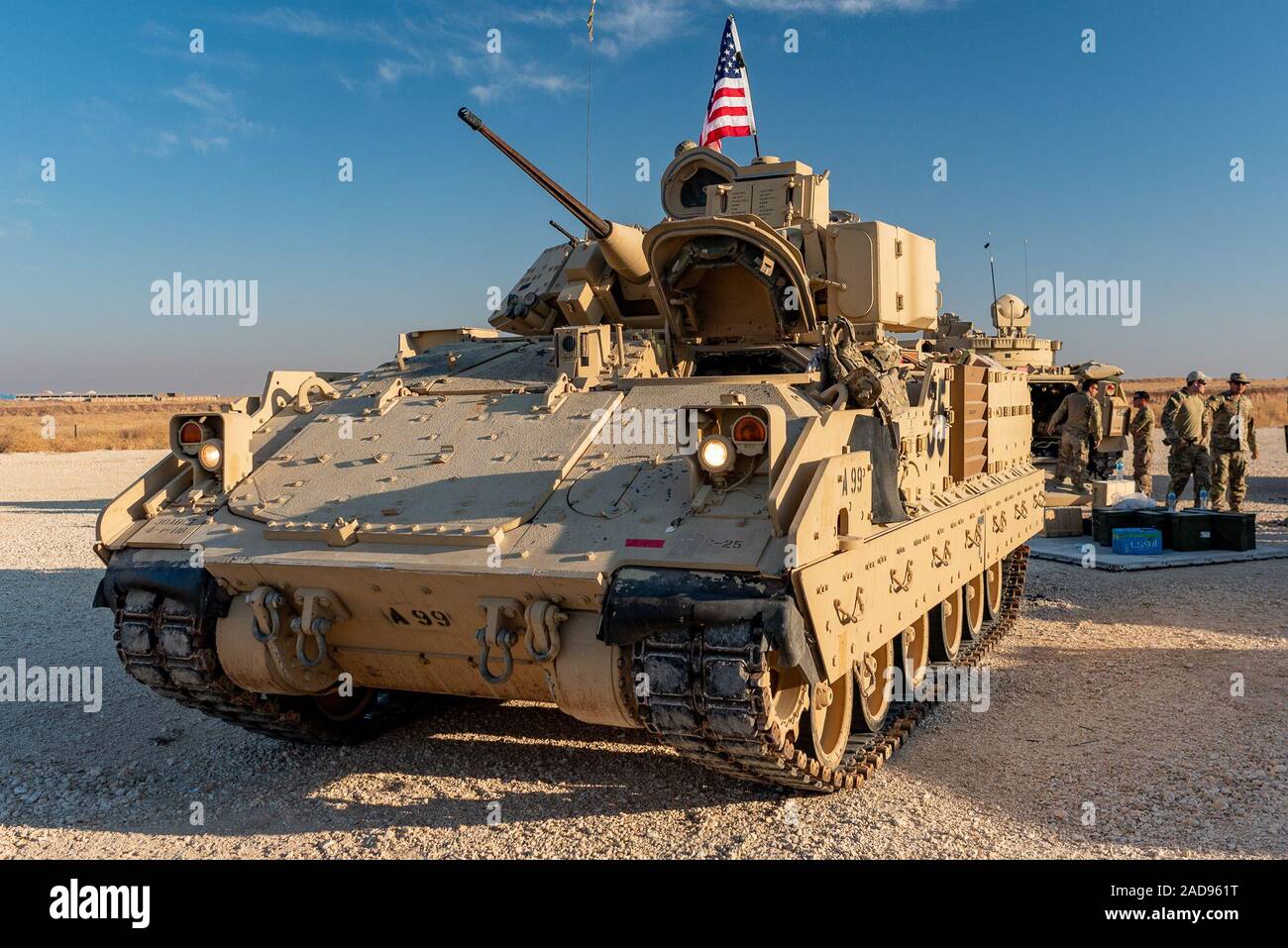 U.S. Soldiers in the 4th Battalion, 118th Infantry Regiment, 30th ...