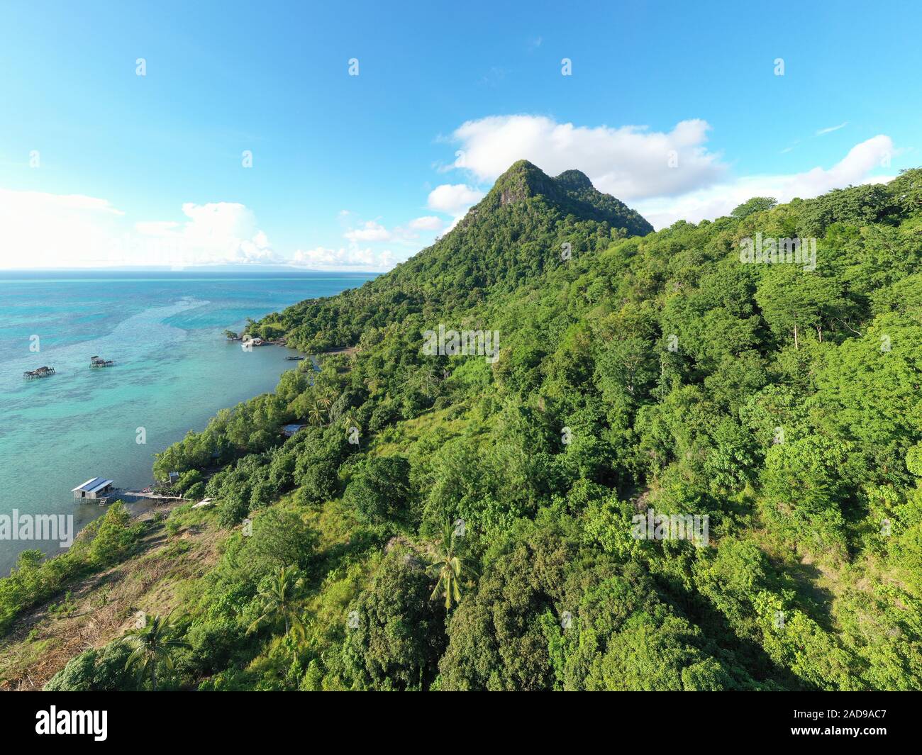 Aerial view of ocean, island and sea gypsy water village in Semporna ...