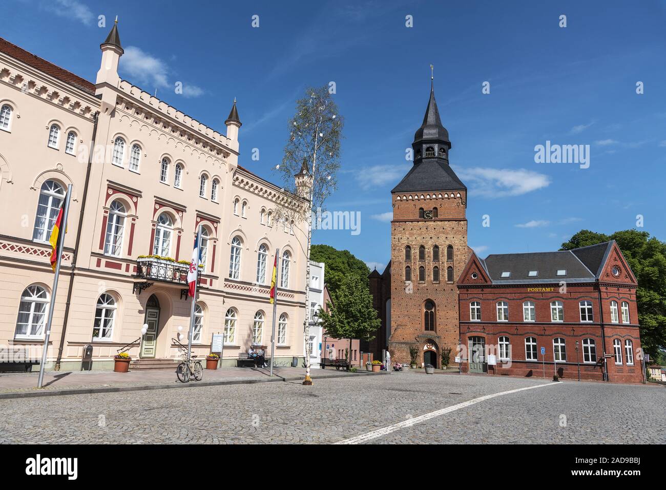 Sternberg Hall High Resolution Stock Photography and Images - Alamy