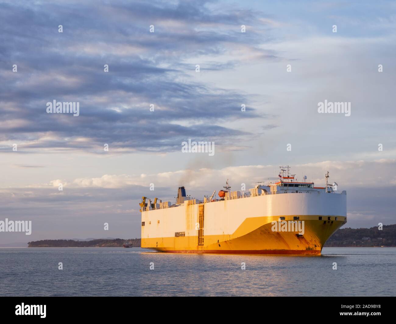 Out of port hi-res stock photography and images - Alamy