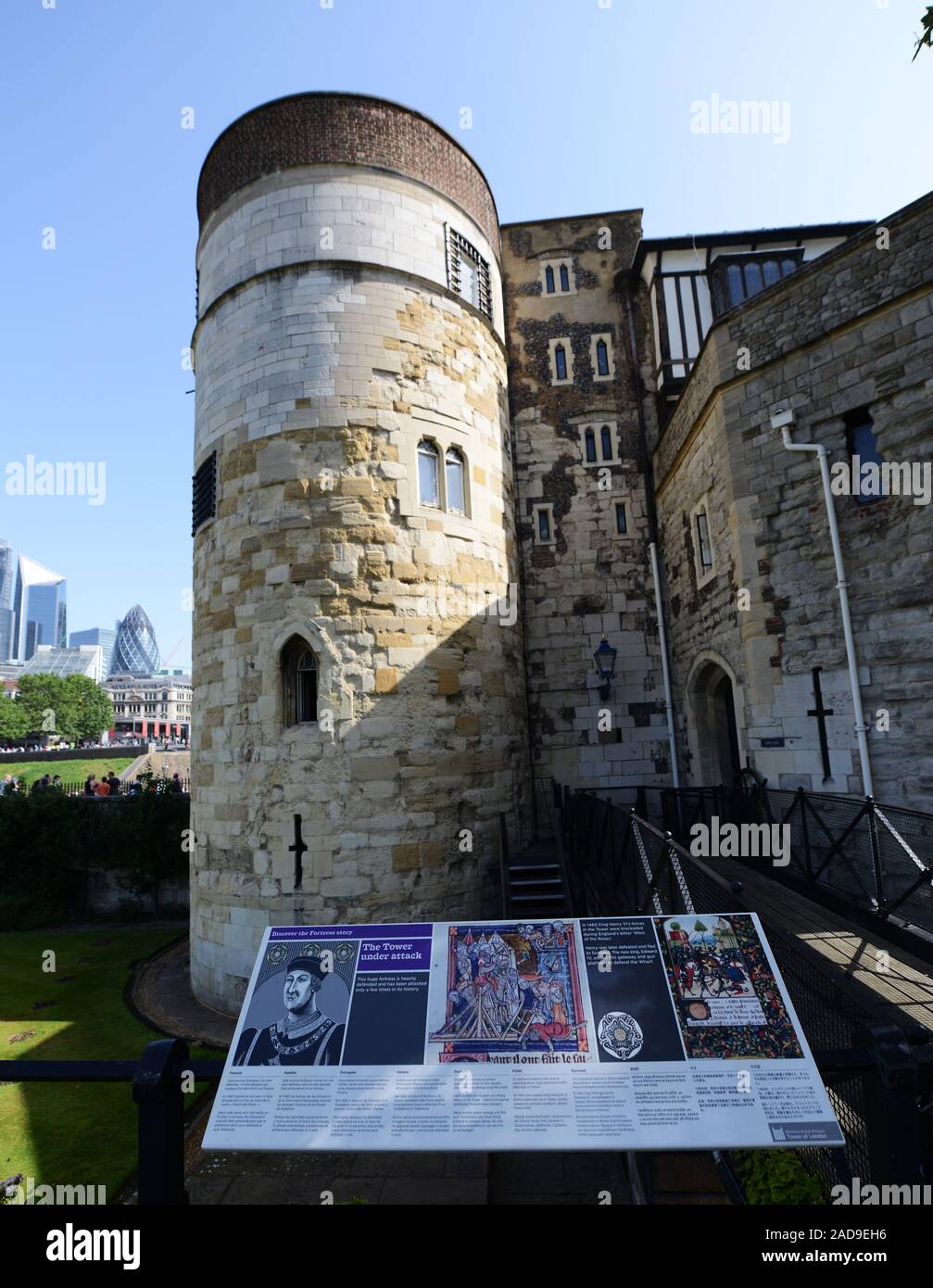 The Tower of London medieval castle Stock Photo - Alamy