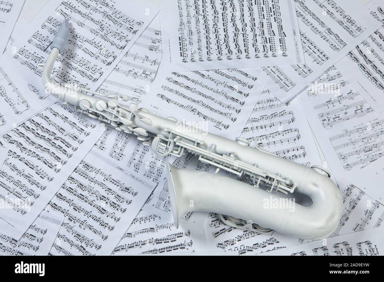 Saxophone notes hi-res stock photography and images - Alamy