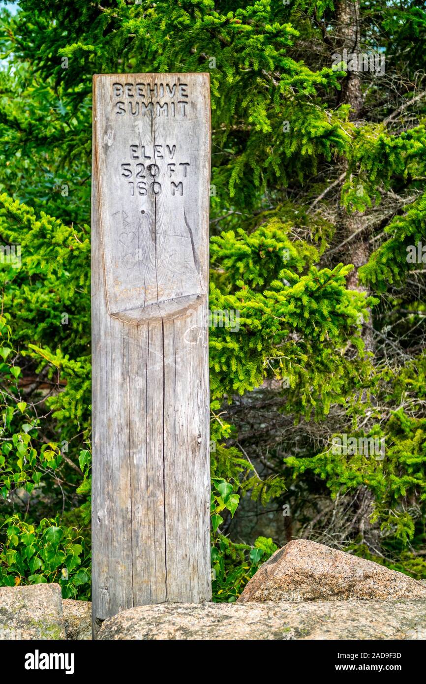 A description board for the trail in Acadia National Park, Maine Stock ...