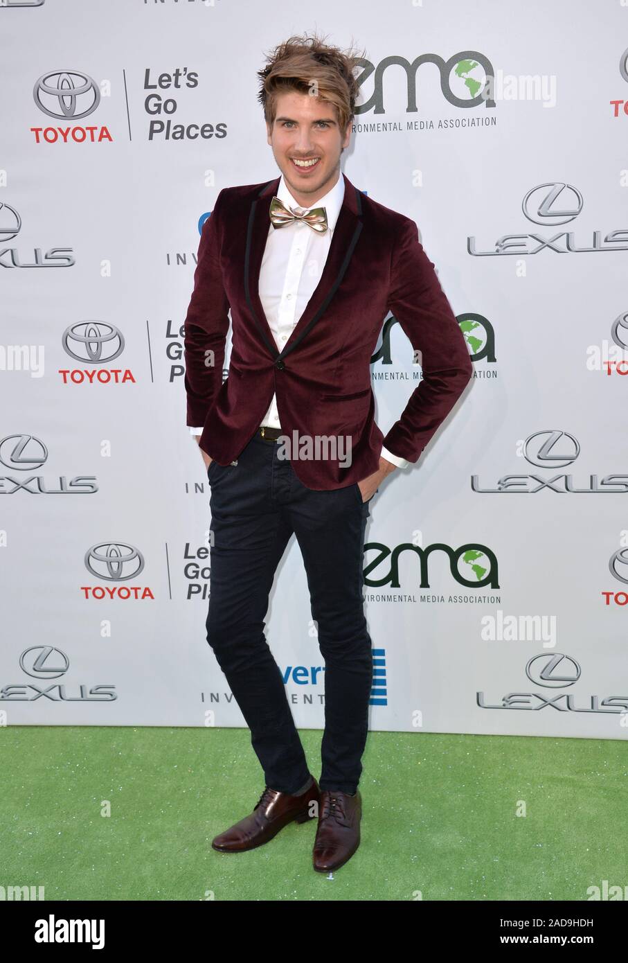 Joey Graceffa 2022