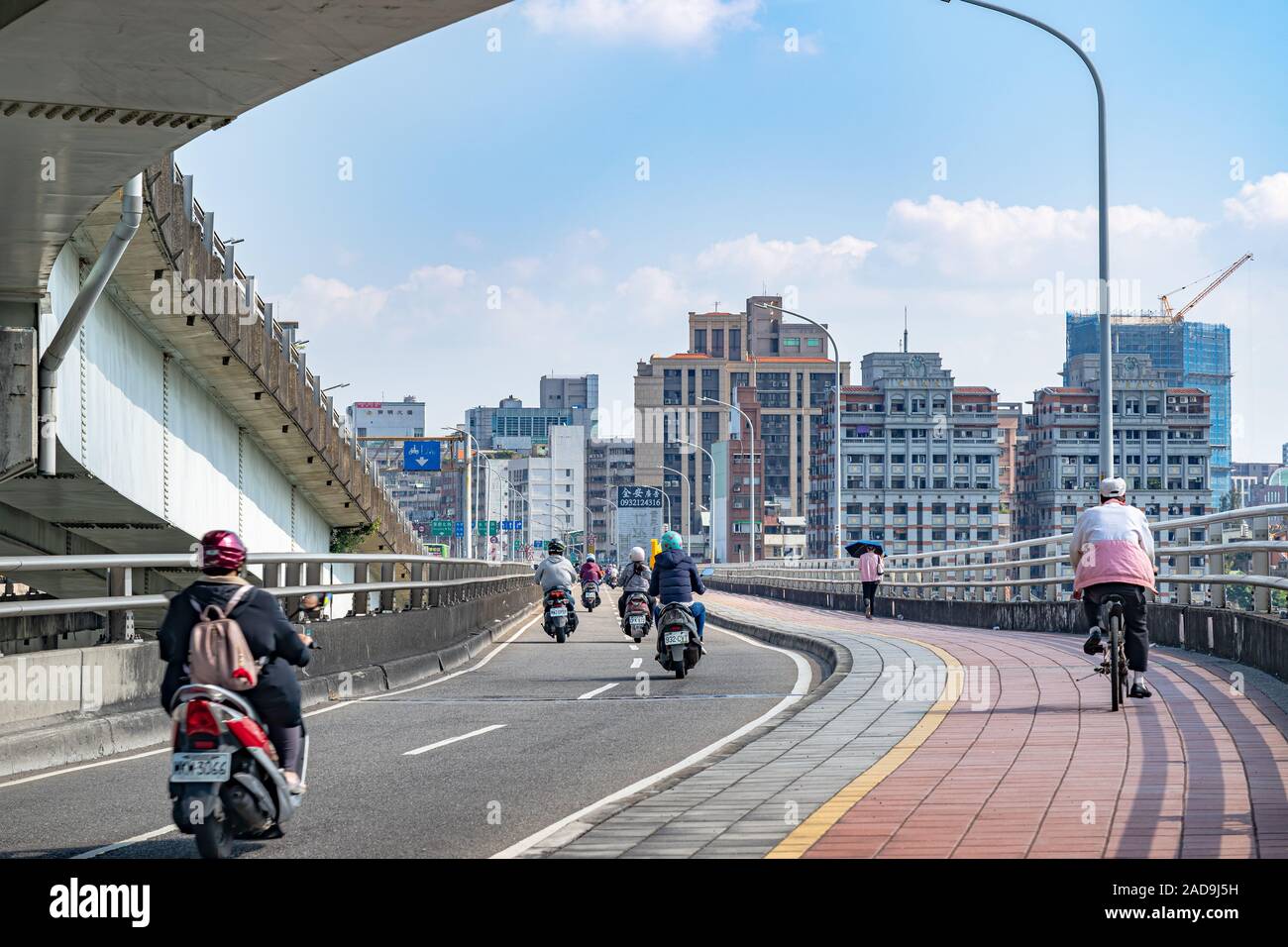 Taipei city traffic scene on Taipei bridge in sunny day, Taipei bridge ...