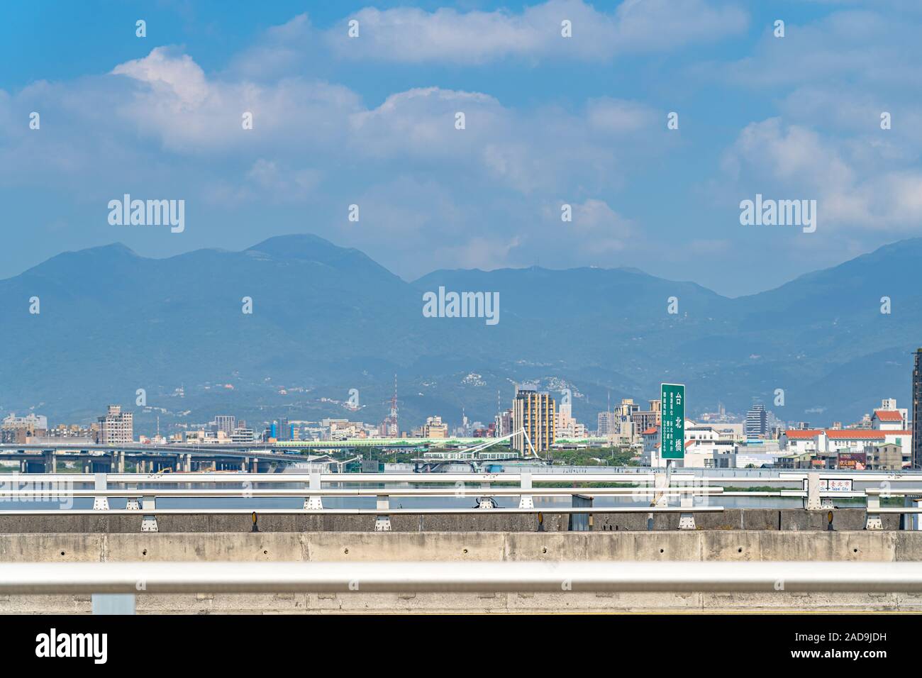Taipei city traffic scene on Taipei bridge in sunny day, Taipei bridge ...