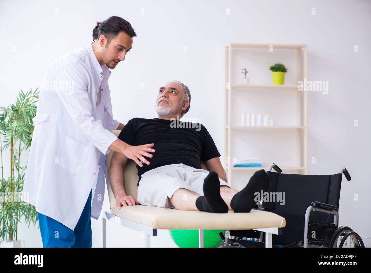 Rehabili hi-res stock photography and images - Alamy