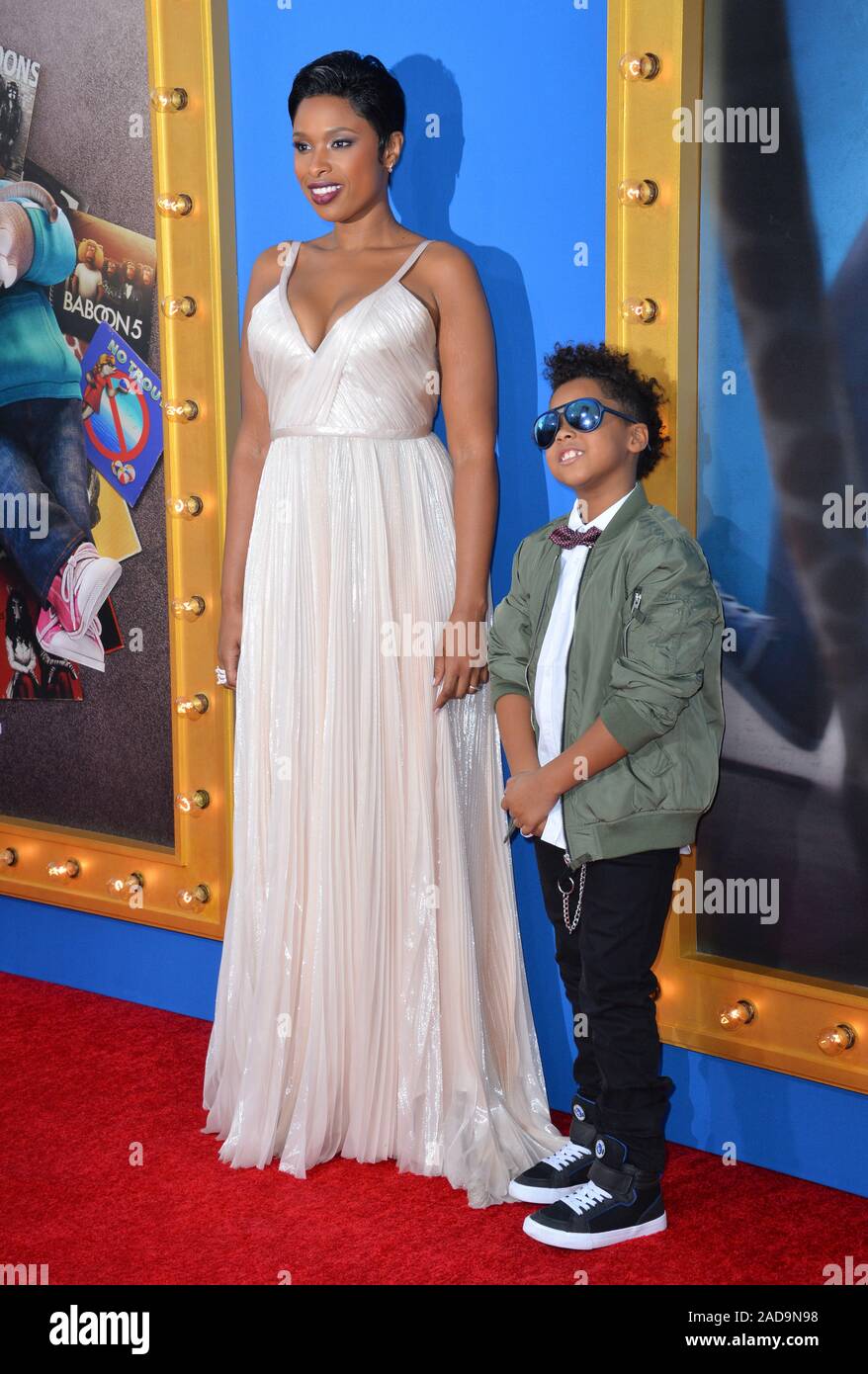 Jennifer daniel actress hi-res stock photography and images - Alamy