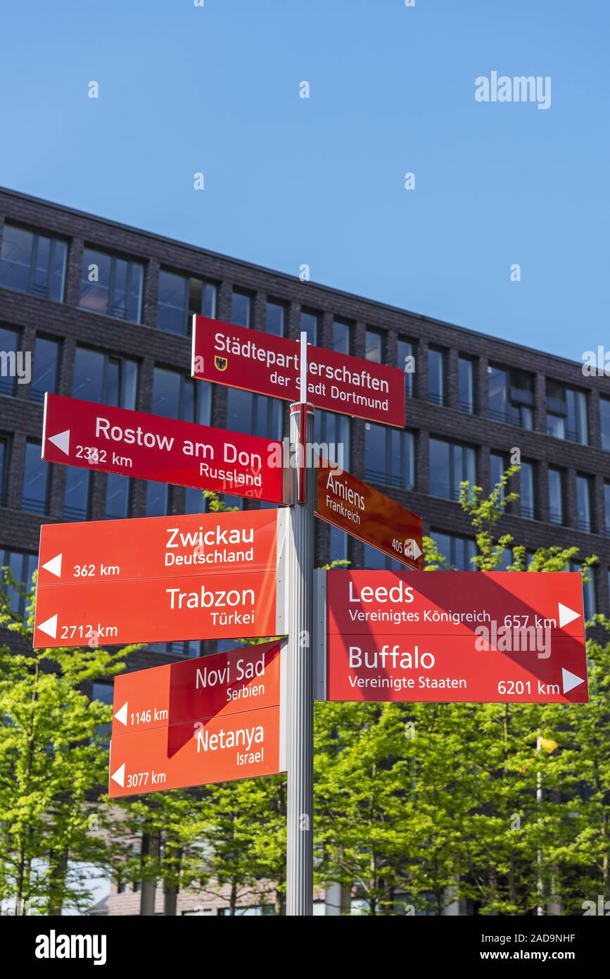 town twinning, information sign, Dortmund, Germany, Europe Stock Photo ...