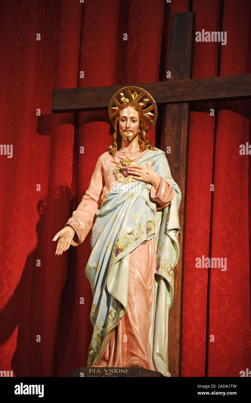Jesus christ sculpture hi-res stock photography and images - Alamy