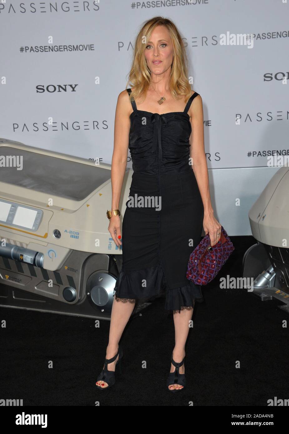 Actress Kim Raver at the world premiere of "Passengers" at the Regency ...