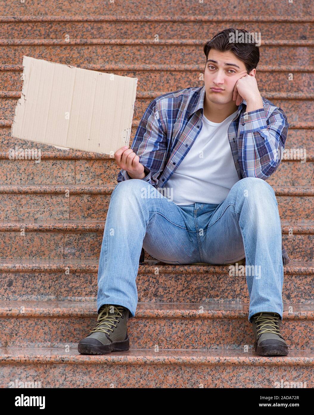 Begging note hi-res stock photography and images - Alamy