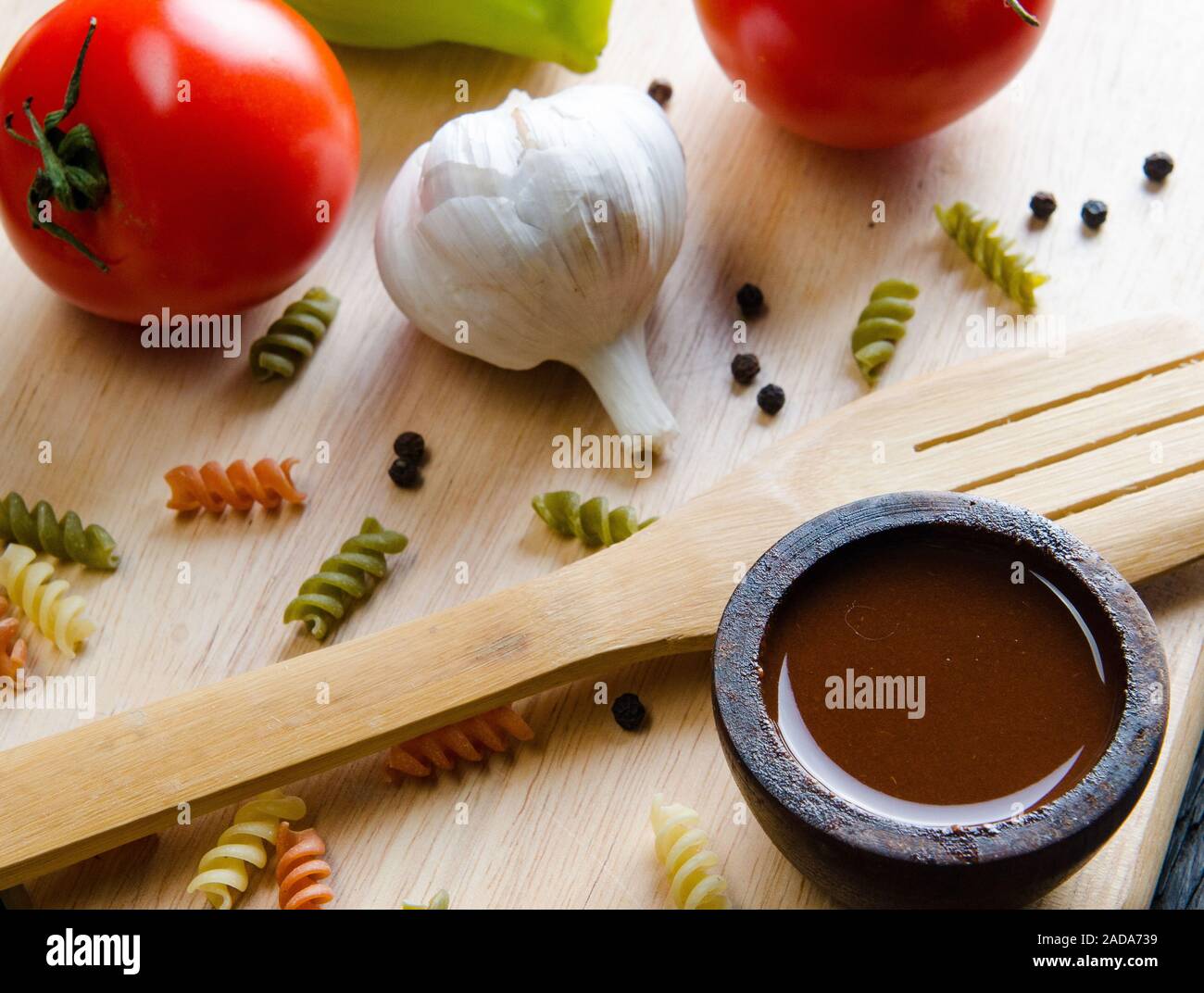Ingredients ready for italian pasta sauce Stock Photo - Alamy