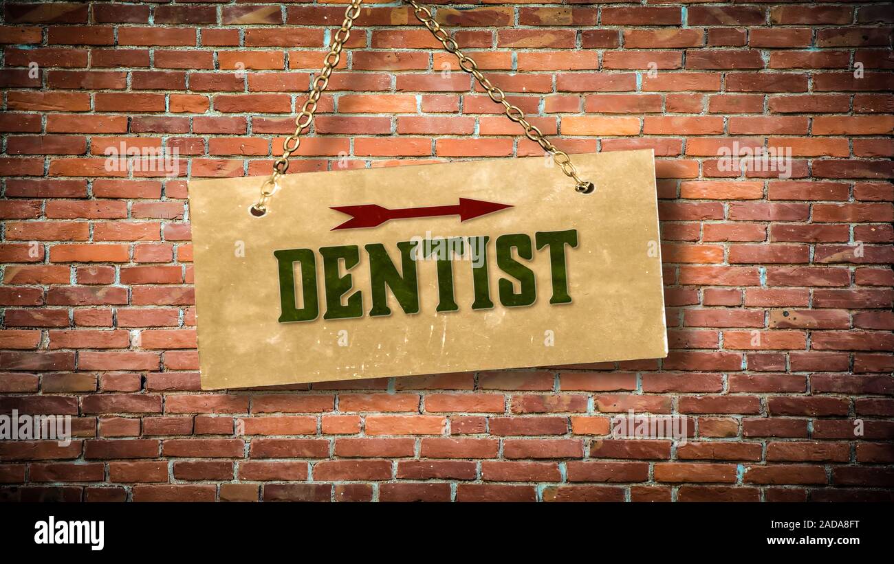 Dentist sign street hi-res stock photography and images - Alamy