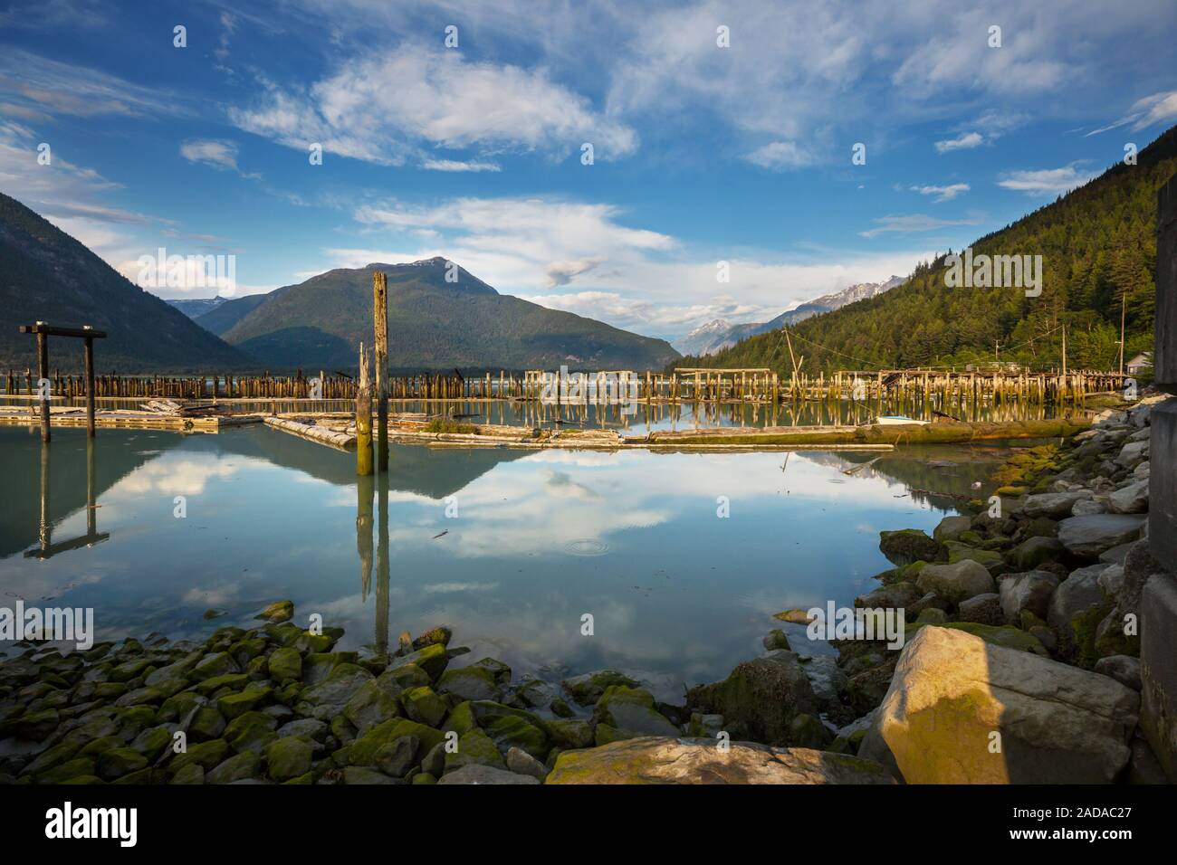 Bella coola rock art or pegtroglyhs hi-res stock photography and images ...