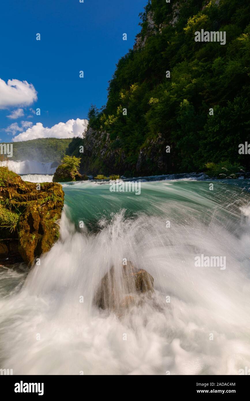 Wallpaper river stone hi-res stock photography and images - Alamy