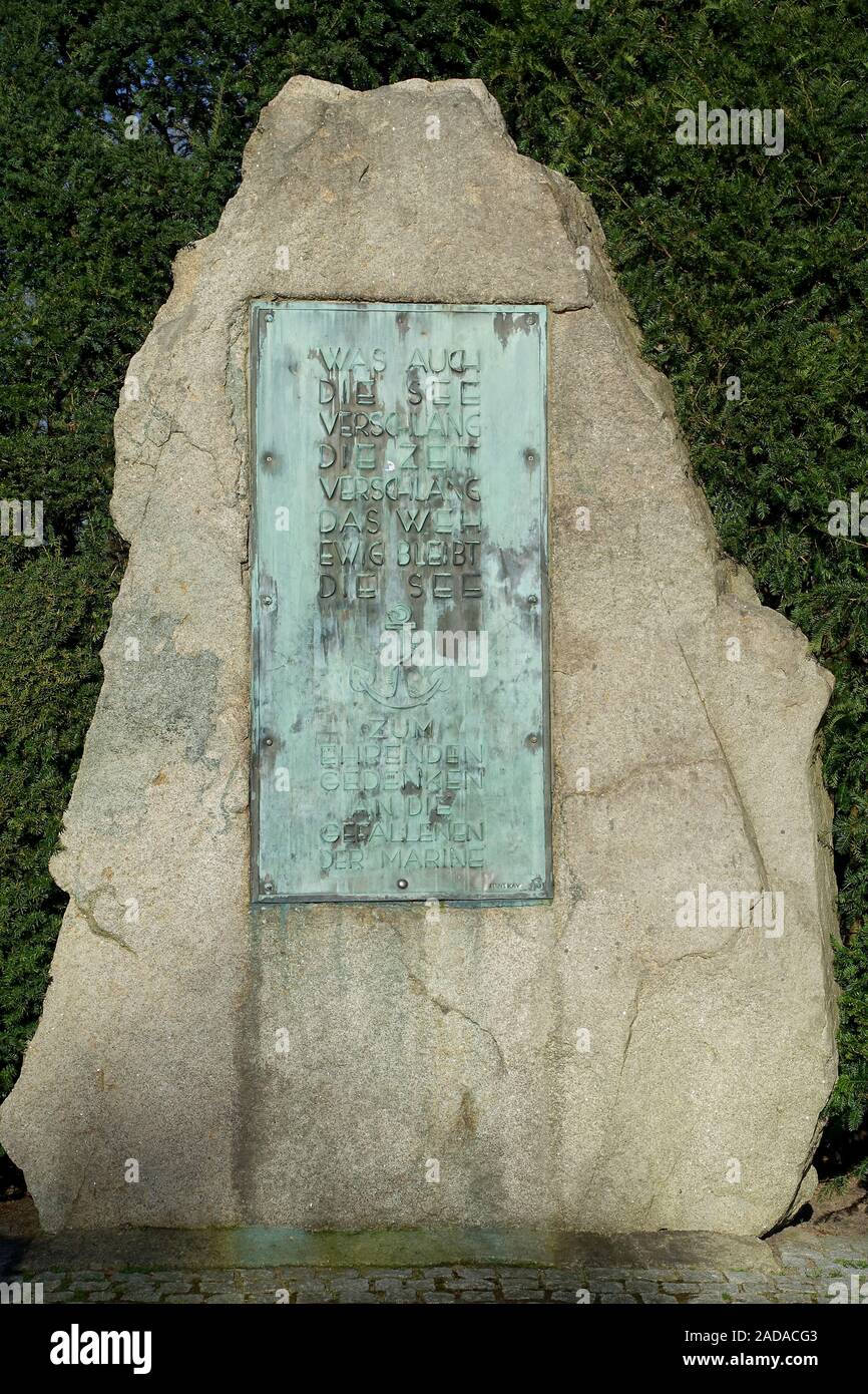 Bismarck Memorial In Hamburg High Resolution Stock Photography and ...