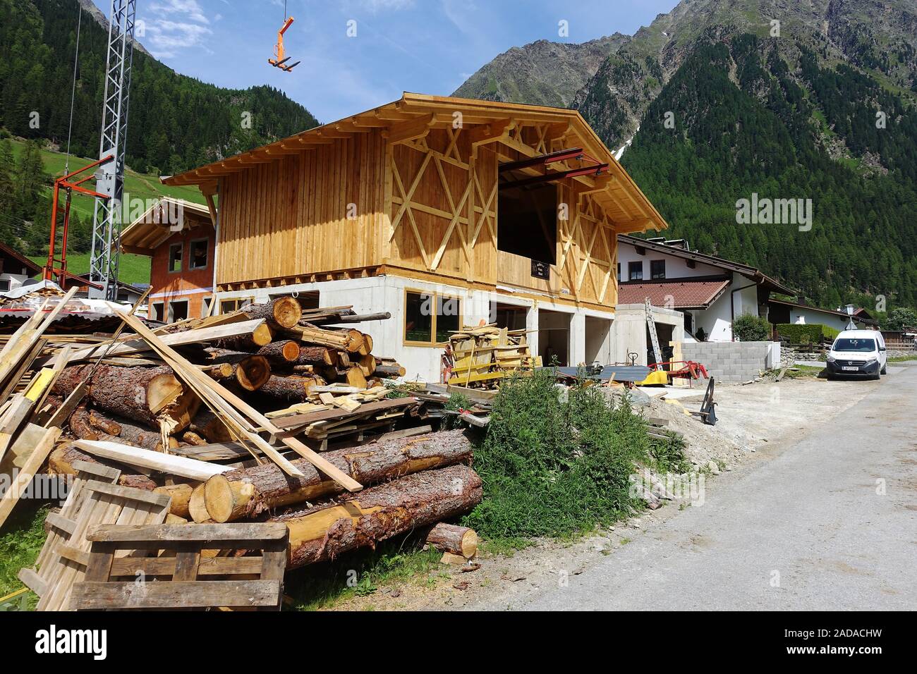 Timber construction hi-res stock photography and images - Alamy