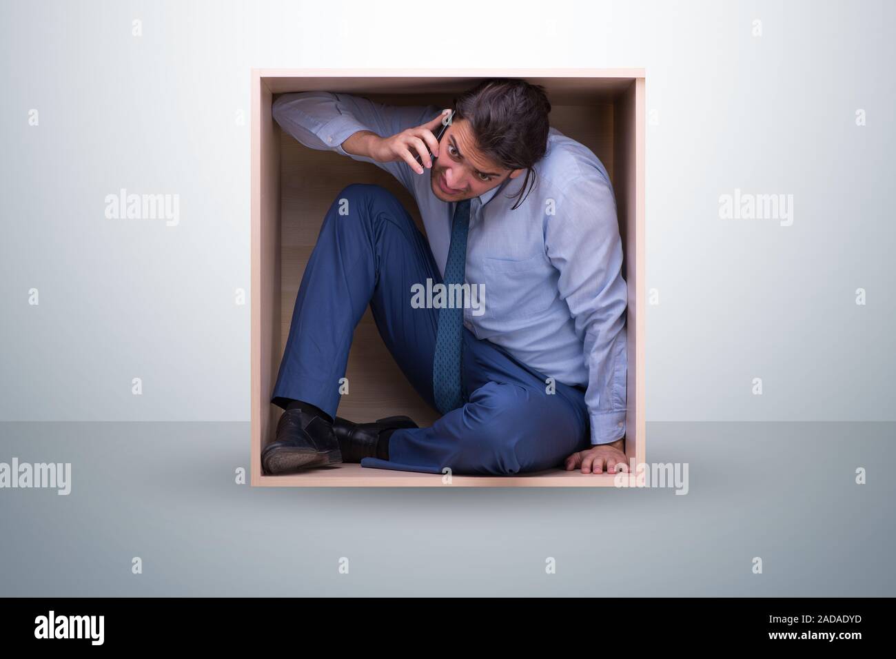 Trapped in tight space hi-res stock photography and images - Alamy