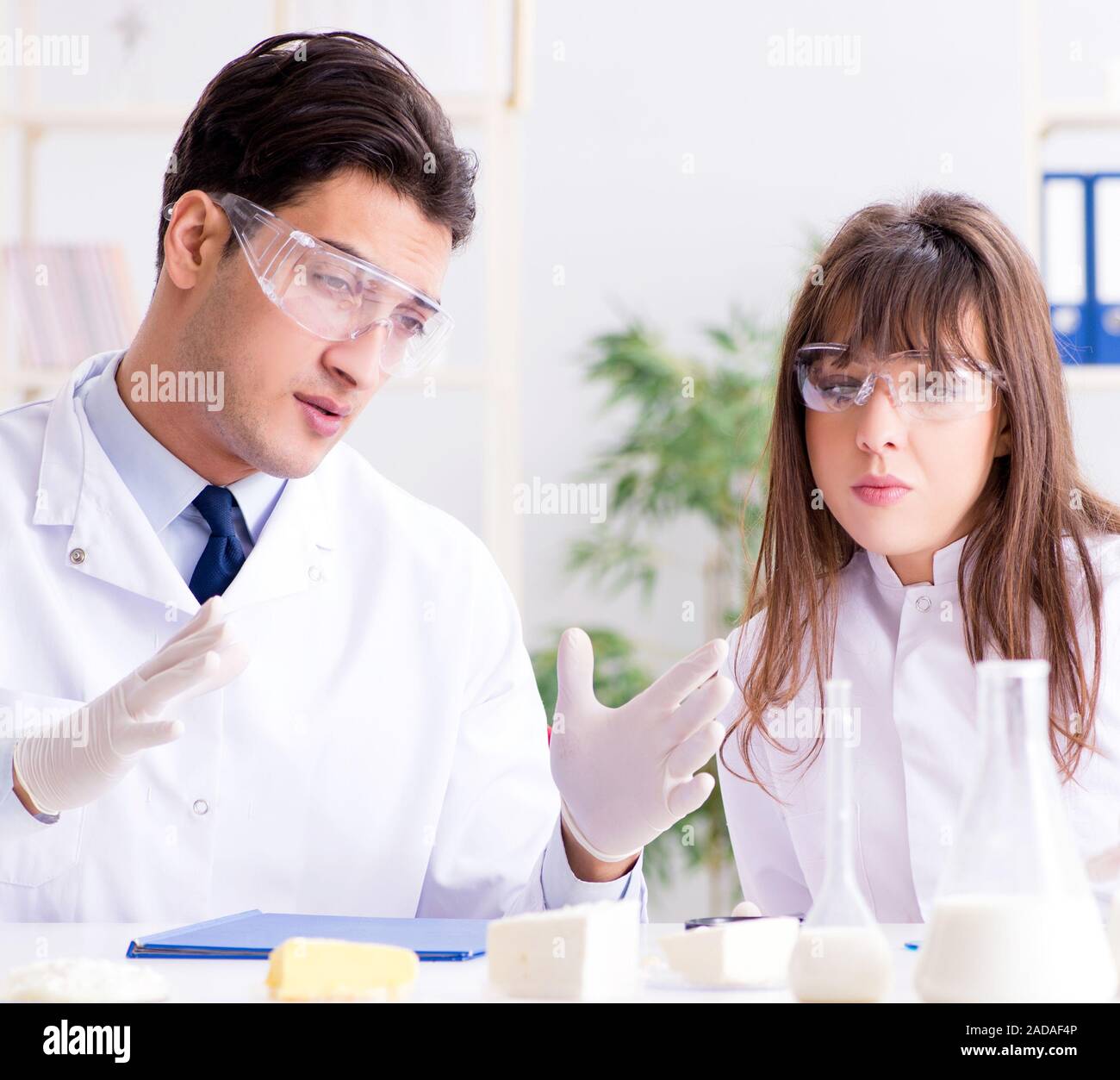 Doctor discussing food hi-res stock photography and images - Alamy