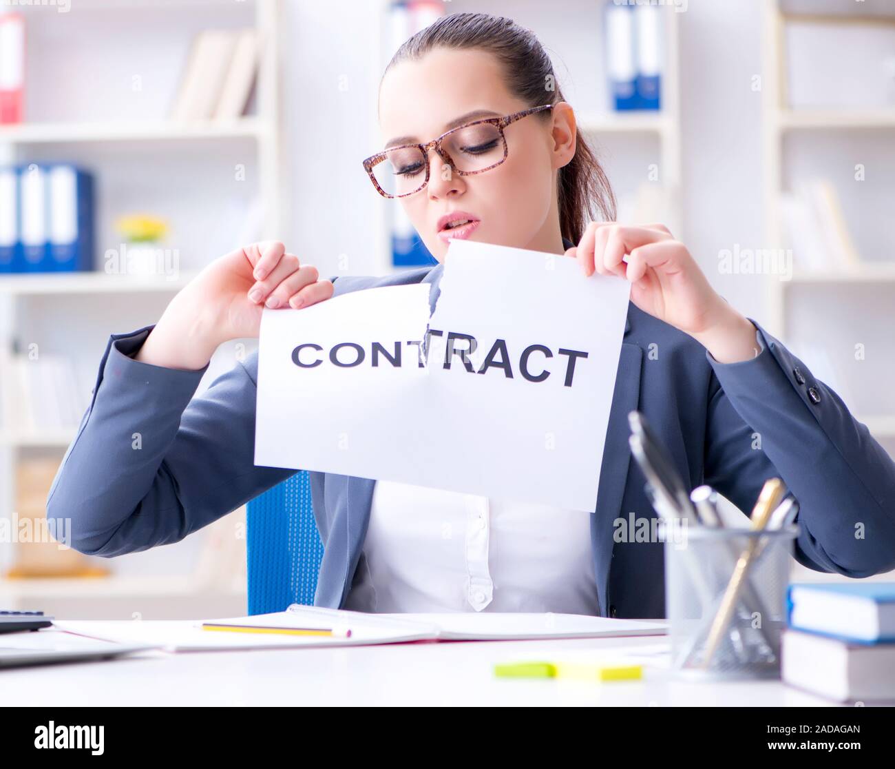 Businesswoman breaking contract hi-res stock photography and images - Alamy