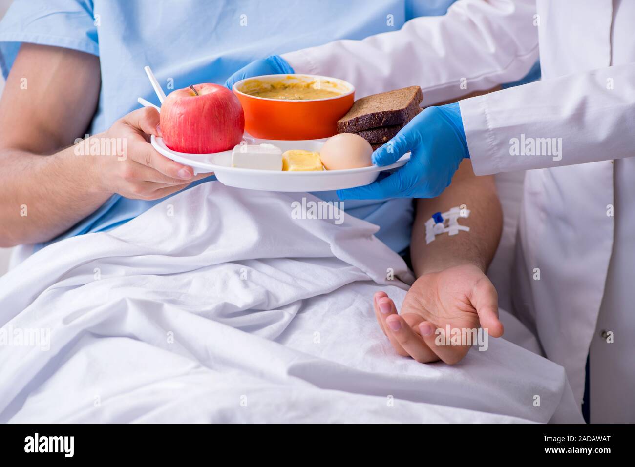 Injured woman in hospital bed hi-res stock photography and images - Alamy