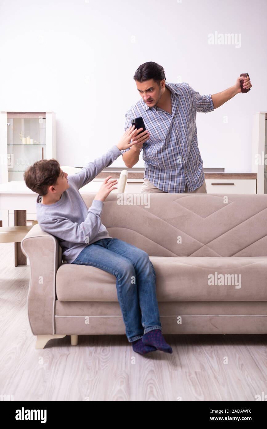 Parent punishing child hi-res stock photography and images - Alamy