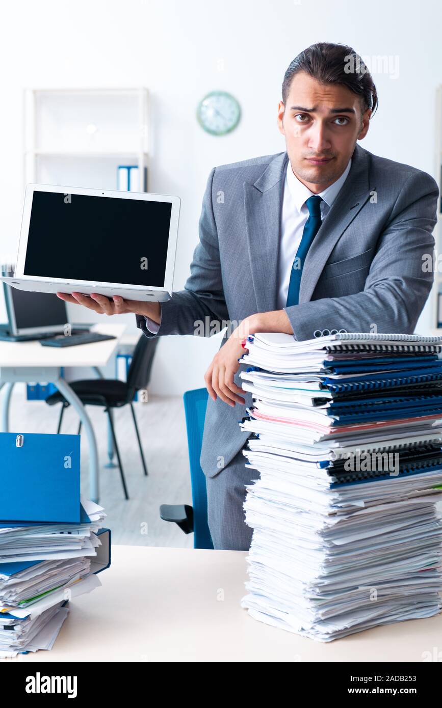 Heavy workload hi-res stock photography and images - Alamy