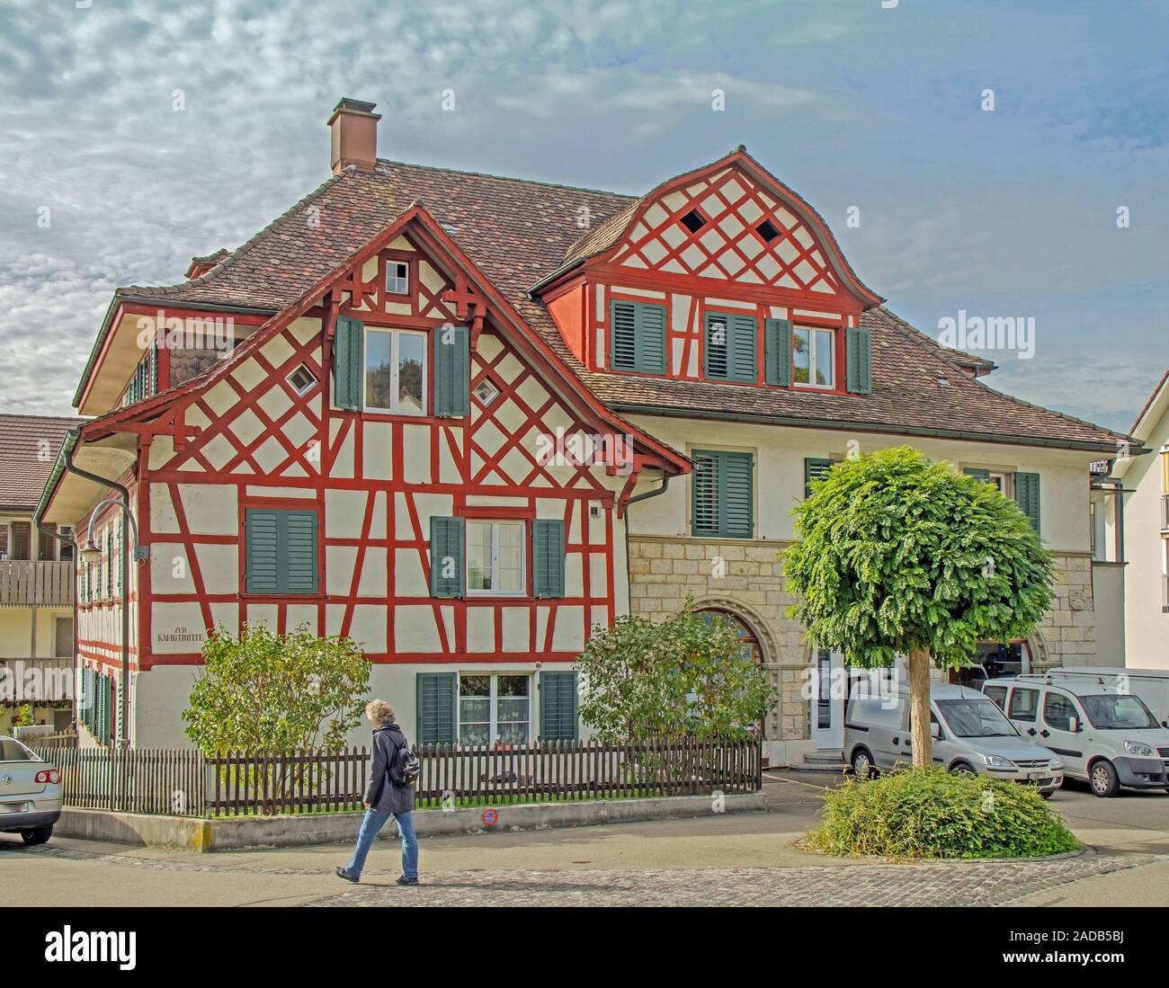 Kaefigtrotte hi-res stock photography and images - Alamy