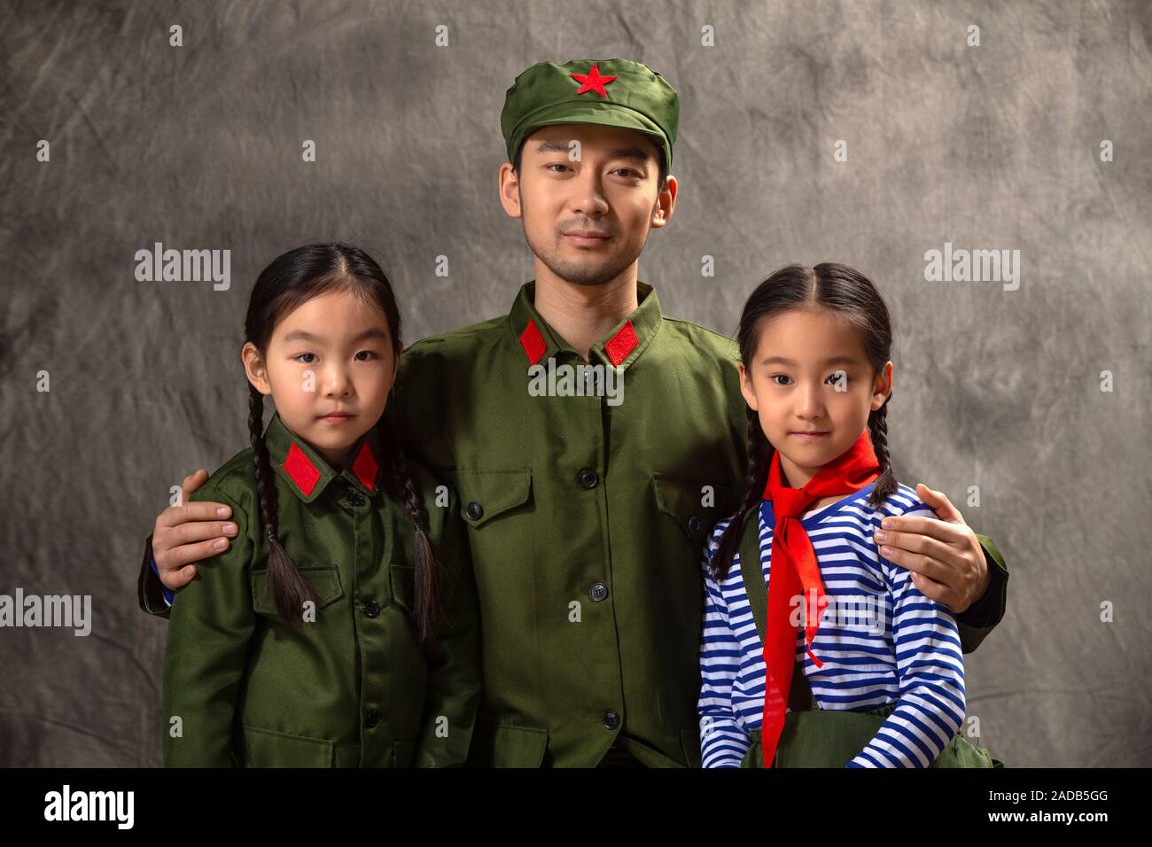 Happy family military uniform Stock Photo - Alamy
