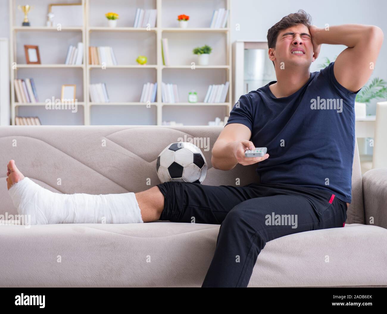 Football broken leg hi-res stock photography and images - Alamy