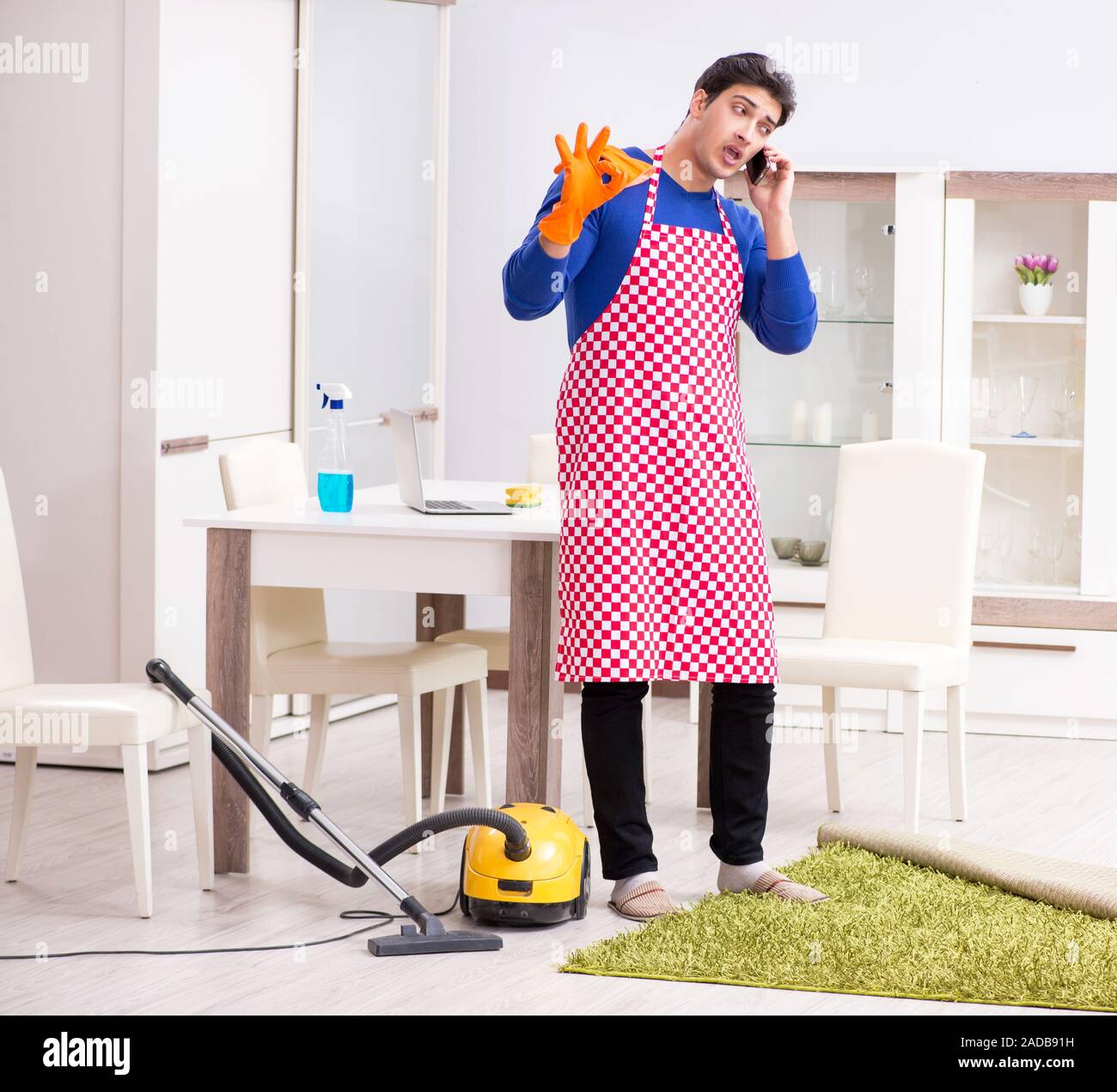 Houseman housekeeping cleaning vacuum cleaner hi-res stock photography ...