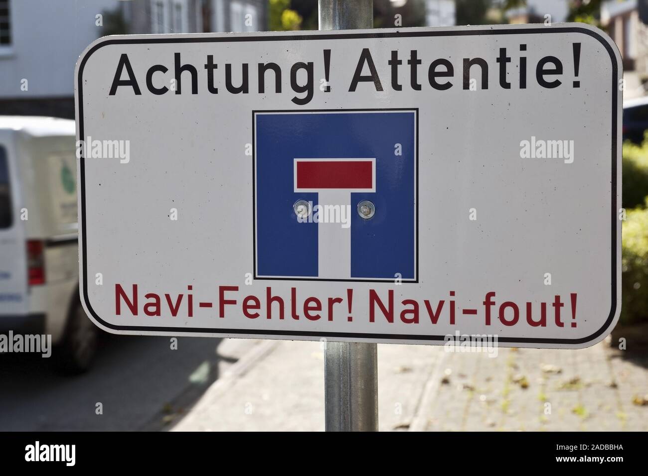 Dead end and road sign hi-res stock photography and images - Alamy