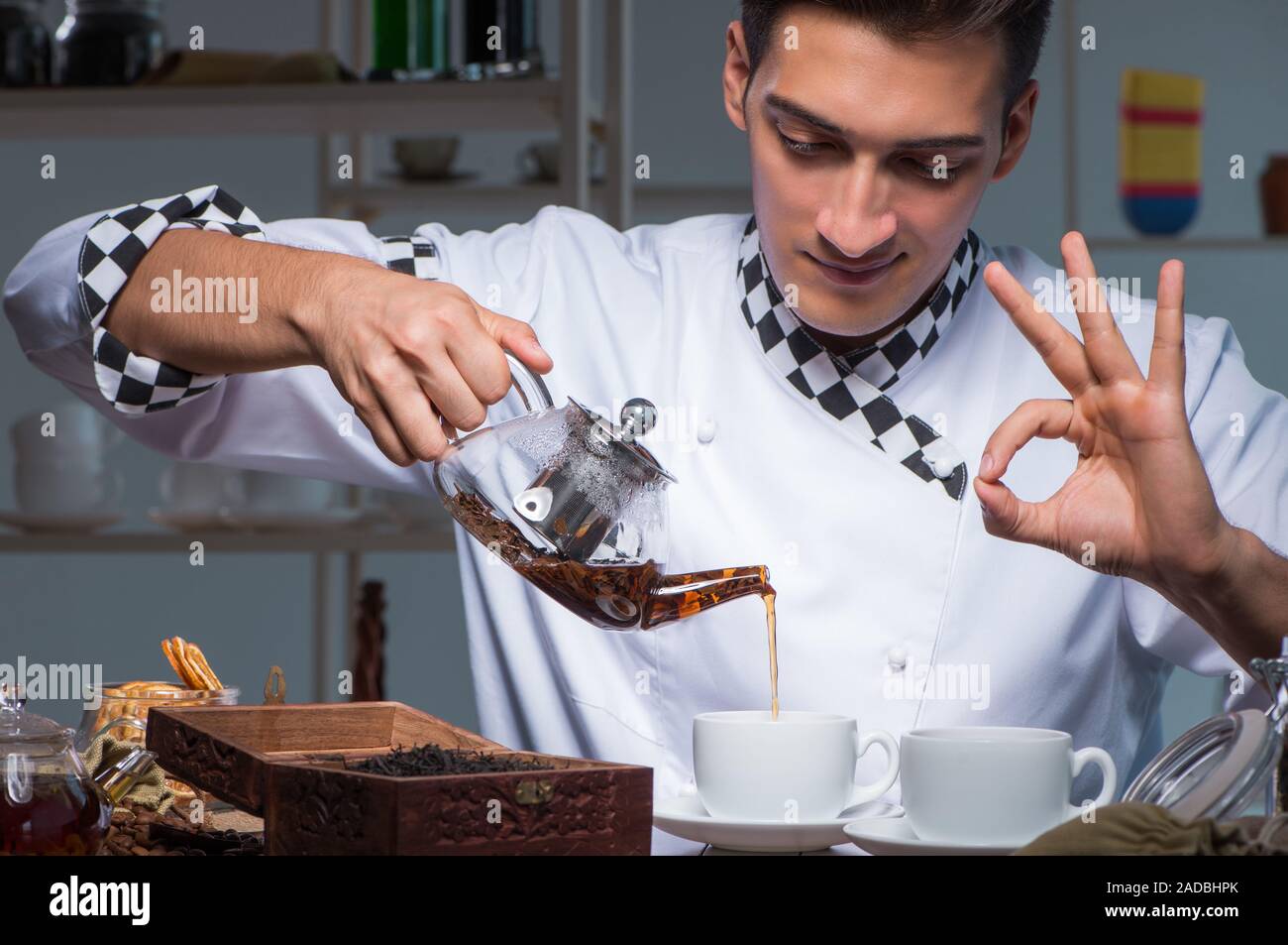 Tea expert hi-res stock photography and images - Alamy