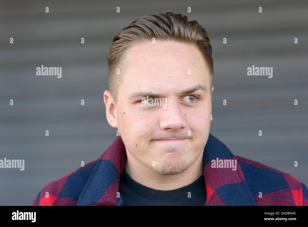 Angrily hi-res stock photography and images - Alamy