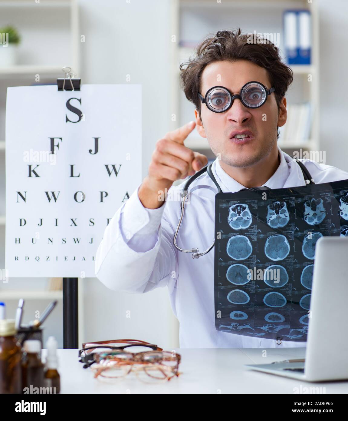 Mri Scan Eyes High Resolution Stock Photography and Images - Alamy