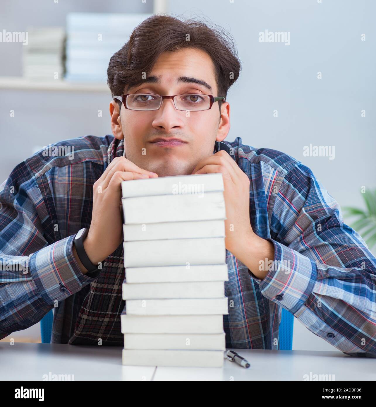 Signing booklet hi-res stock photography and images - Alamy