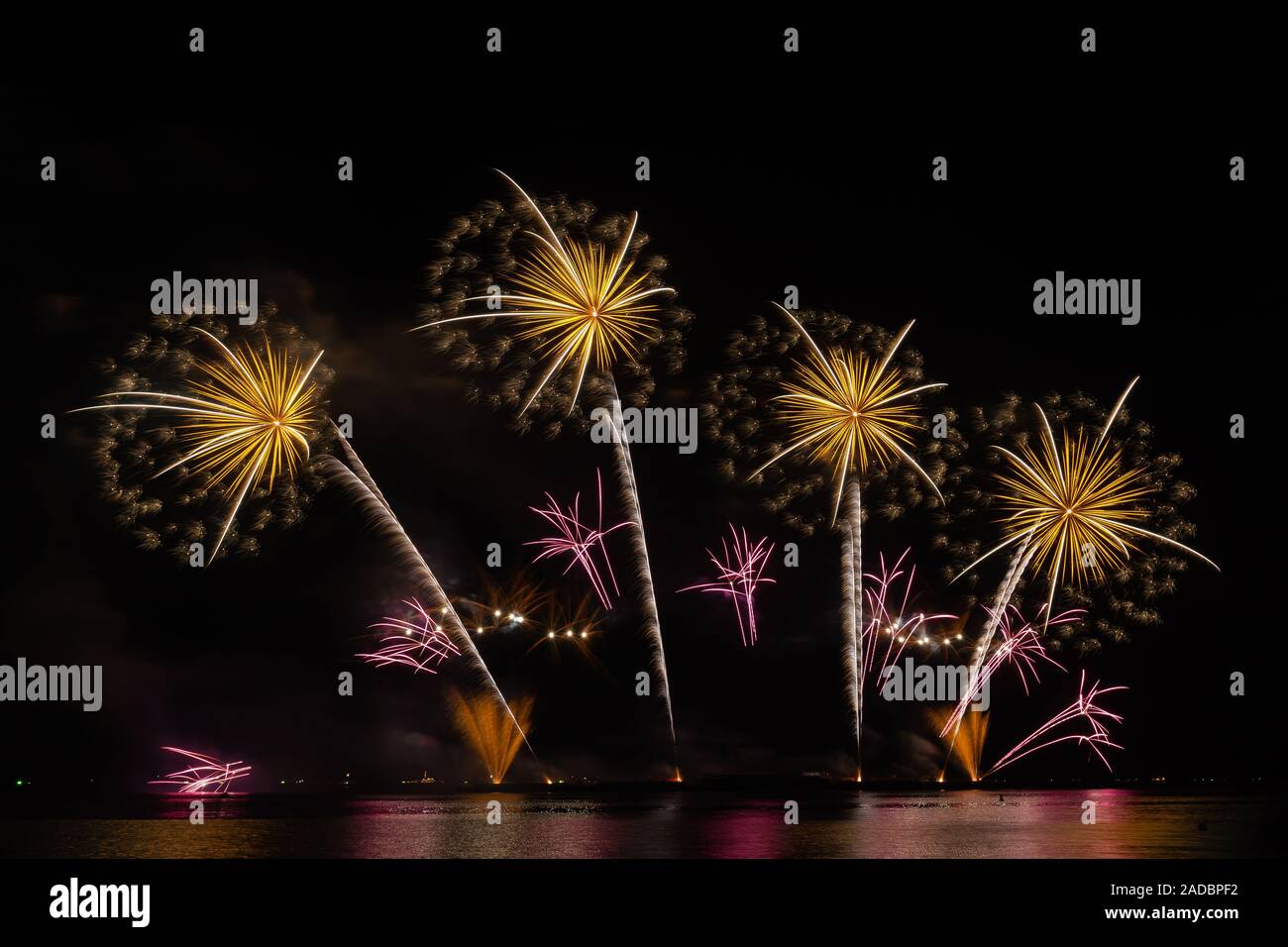 firework beautiful celebration festival colorful countdown merry ...