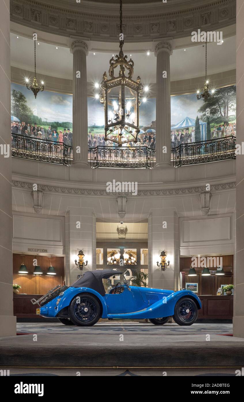 Atalanta sports car hi-res stock photography and images - Alamy