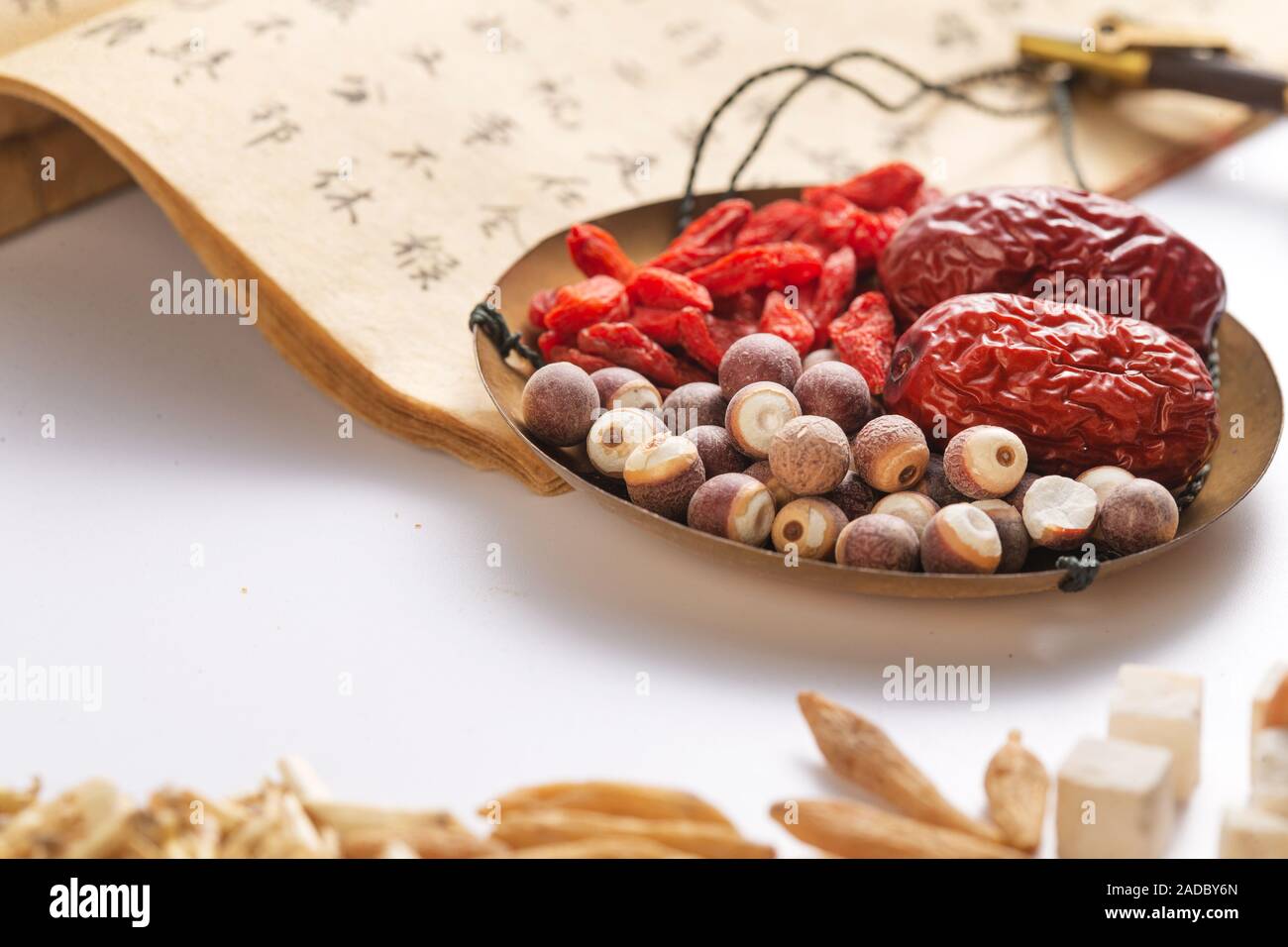 Traditional Chinese medicine books and Stock Photo - Alamy