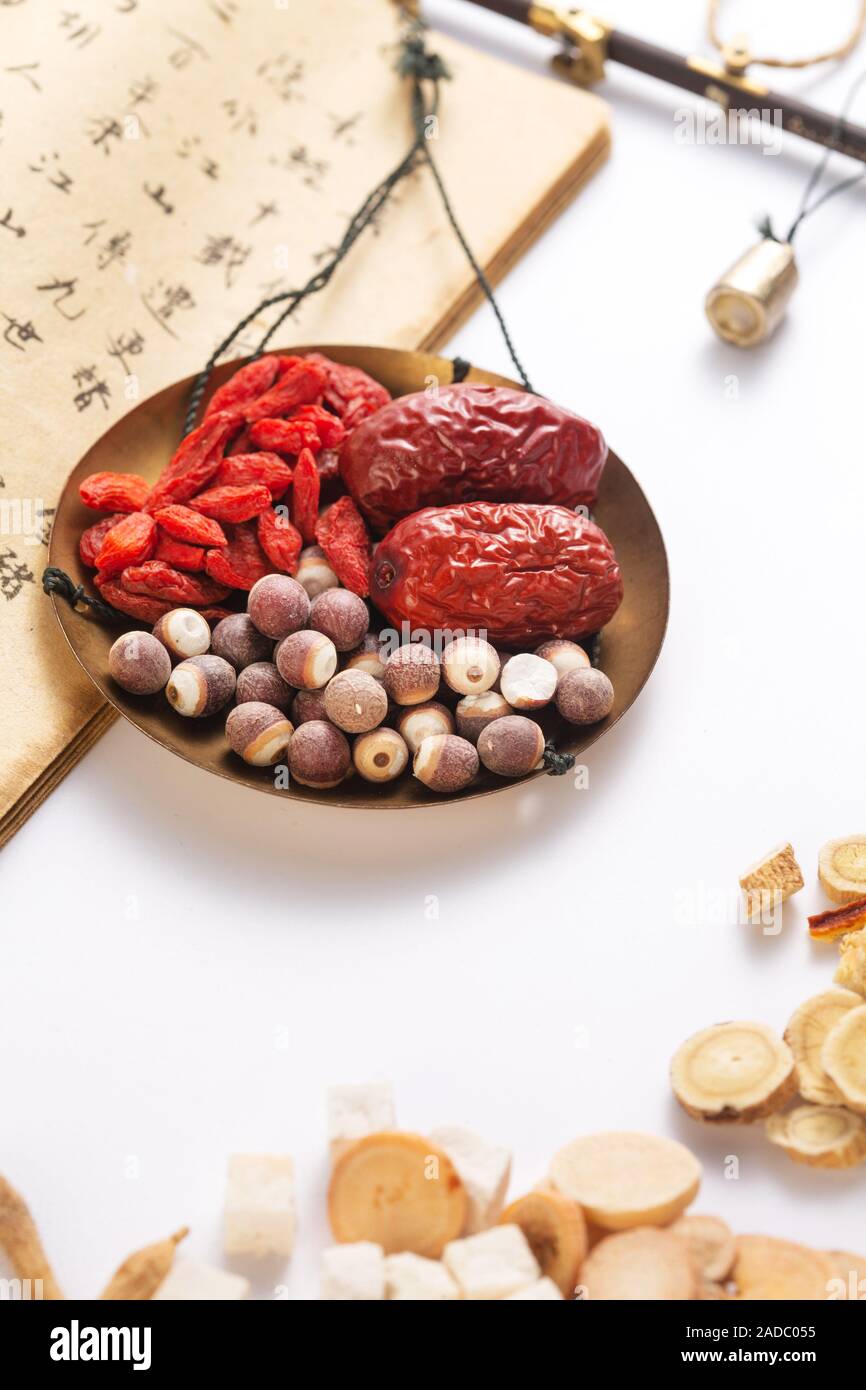 Traditional Chinese medicine books and Stock Photo - Alamy