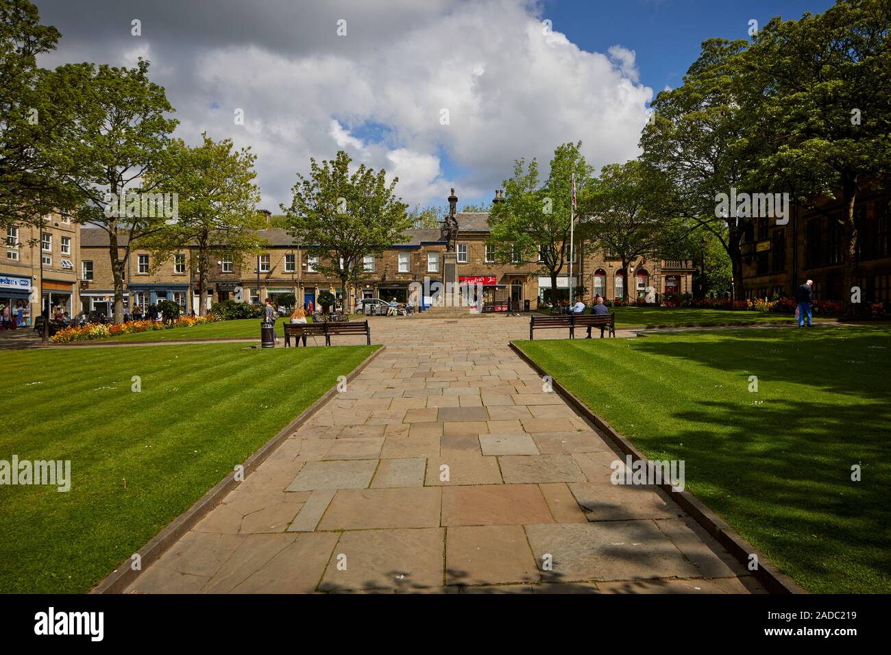 Glossop market town, the High Peak, Derbyshire, England. Norfolk Square ...