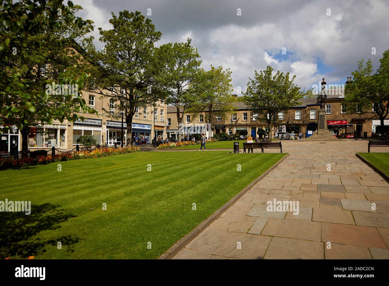 Glossop market town, the High Peak, Derbyshire, England. Norfolk Square ...