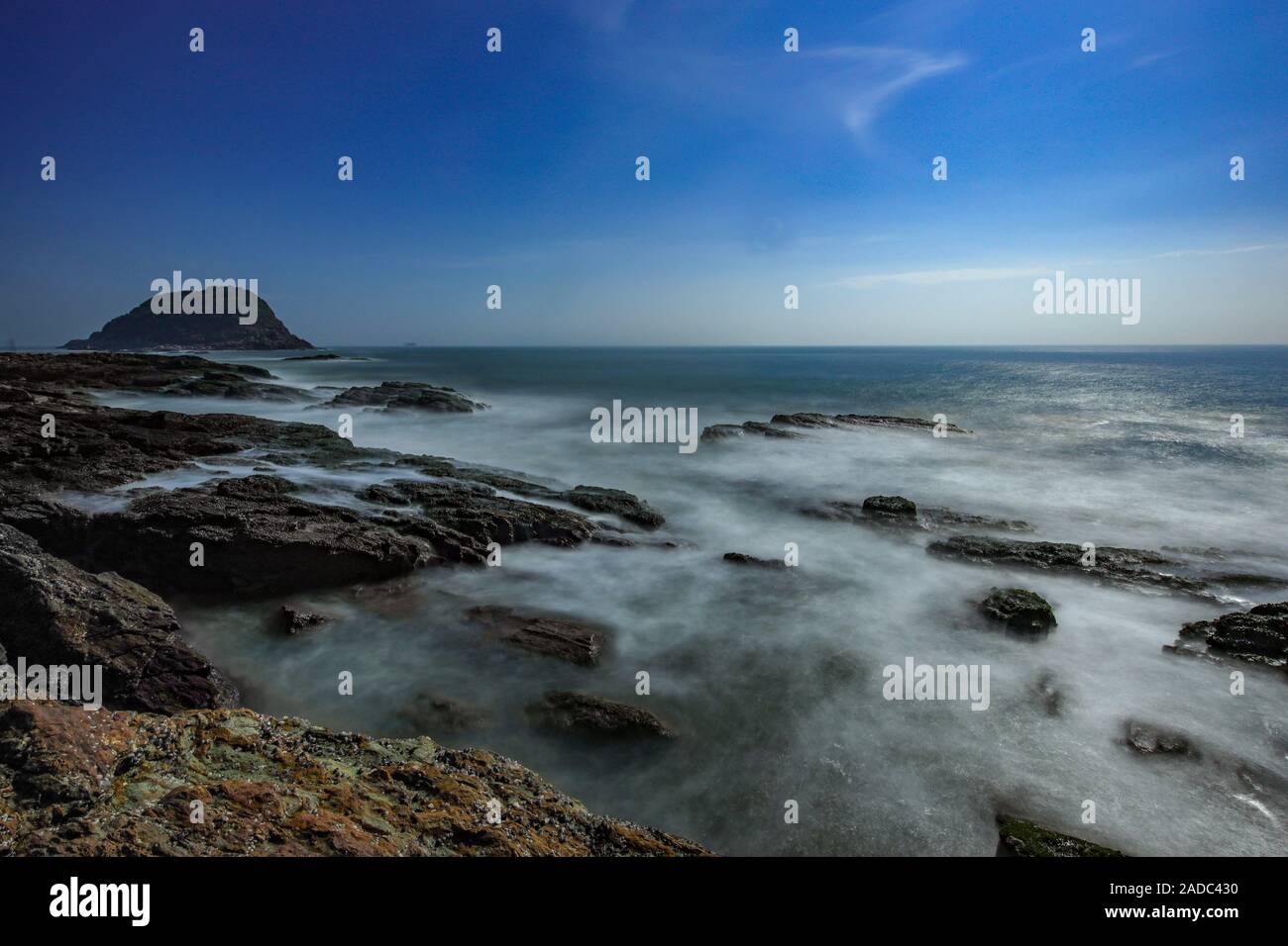 Guangdong coast hi-res stock photography and images - Alamy