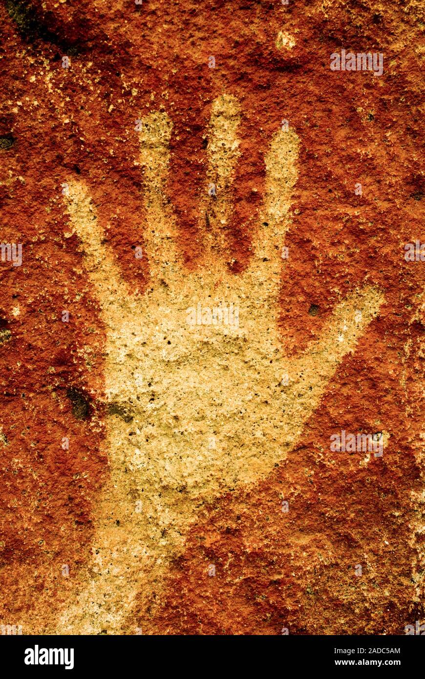 Cave of the Hands (Cueva de las Manos), Rio Pinturas, Patagonia ...