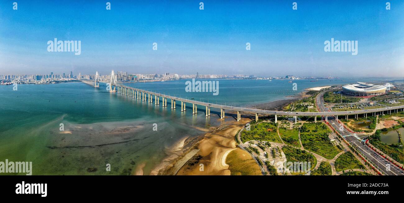 Zhanjiang bay bridge in guangdong province Stock Photo - Alamy