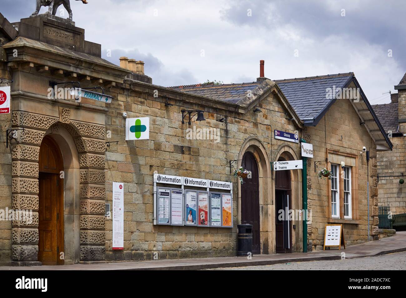 Glossop market town, the High Peak, Derbyshire, England. Lan stature on ...